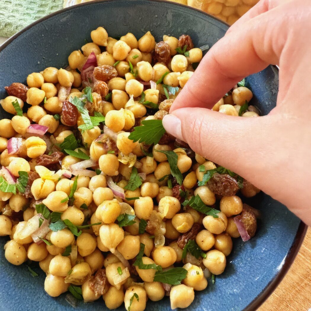 SALADE DE POIS CHICHES - Samia